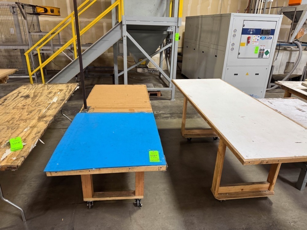 (5) Work Tables