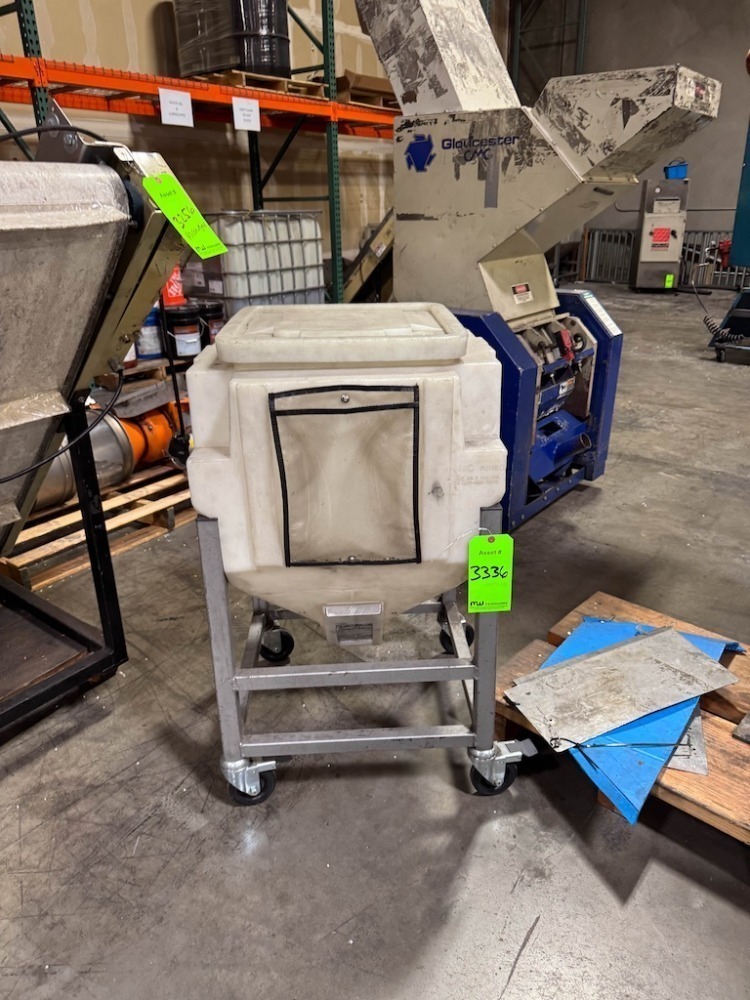 Material Bin on Casters